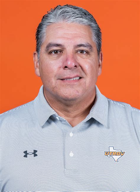 Mike Barela Tight Ends Coach Football Coaches Utrgv Athletics
