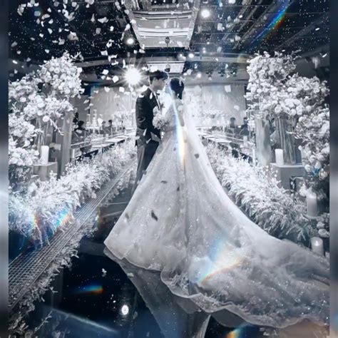꽃이 당신보다 어여쁠까 모든 것이 반짝반짝 빛났던 신랑ㆍ신부님 진심으로 축하드립니다 직접 준비하신 연출이 성공적이셨다며 행복해