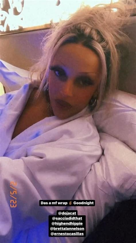 400 ۞𝓓𝓸𝓳𝓪 𝓒𝓪𝓽۞ Ideas In 2025 Female Rappers Celebs Celebrities