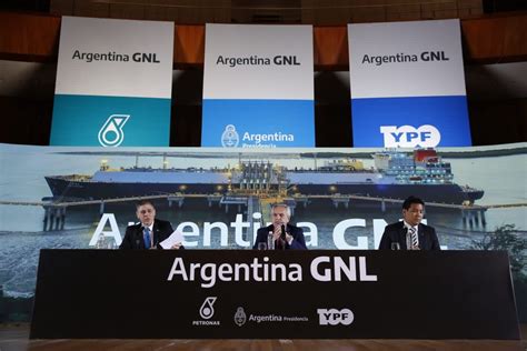 YPF y Petronas buscarán nuevos socios para la construcción de la planta