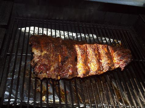 Pellet Smoker Cooking Smoked Beef Ribs