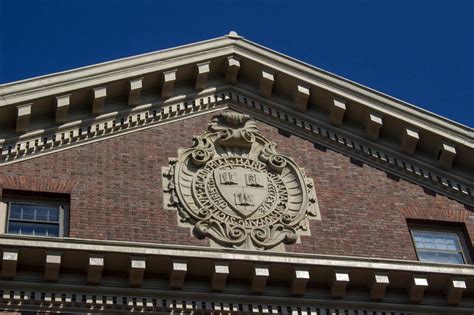 La Universidad De Harvard Rechaza Los Cambios Que Exige Trump Y Pone En