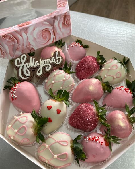 Подарки на 8 марта букеты Наб Челны 💐 В наличии клубника в шоколаде сегодня и завтра по