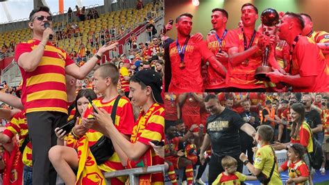 Jagiellonia Białystok z mistrzostwem Polski Zespół trenera Adriana