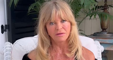 Goldie Hawn Praised By Fans As She Opens Up About Her Mental Health Struggle Usa Stories