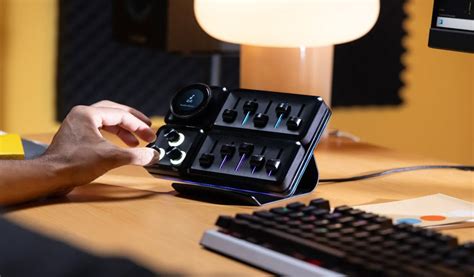 Cooler Master Masterhub Controller