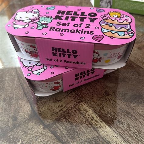 Hello Kitty Kitchen Hello Kitty Pink White Ramekins With Hearts Streamers 2 Sets Of 2 4