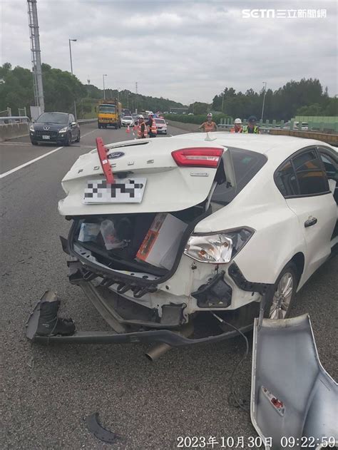 又來了！苗栗國道開輔助駕駛 小客車高速撞緩撞車再遭大貨車追撞 社會 三立新聞網 Setncom