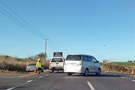 Sunlive Sh2 Remains Closed Following Crash The Bays News First