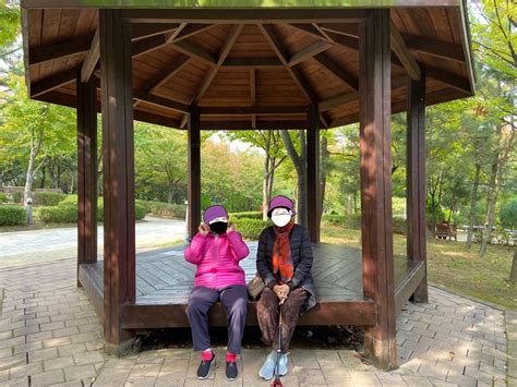 미추홀종합사회복지관 미추홀종합사회복지관 2021 오감만족 톡톡 목요산책 12회기 진행
