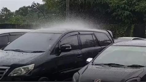 ¿la Lluvia Limpia O Ensucia Tu Coche Aquí Te Lo Revelamos