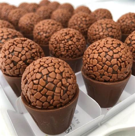 → Como Fazer Brigadeiro Gourmet Para Vender Aprenda Aqui