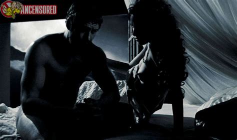 Naked Lena Headey In 300