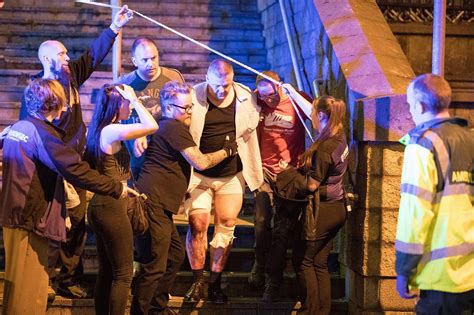 Manchester Arena Terror Attack In Pictures Manchester Evening News