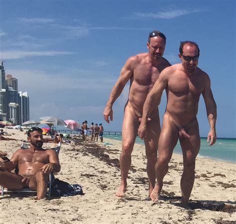 Photo Naked Men On The Beach Page 127 Lpsg