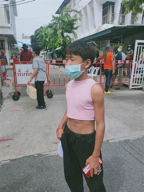 อมรัตน์ โชคปมิตต์กุล On Twitter 9 โมงเช้าวันนี้ น้องเอีย วัย 13 ปี