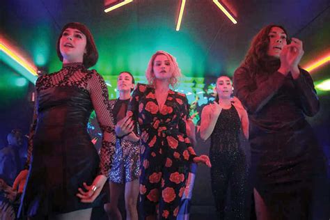 إميليا بيريز يحصد ترشيحات الجوائز الكبرى ويقترب من الأوسكار