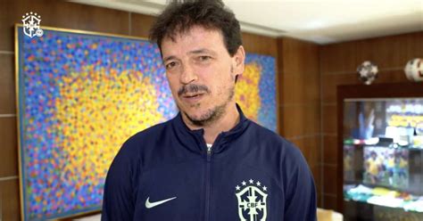 Fernando Diniz é anunciado como técnico interino da Seleção Brasileira