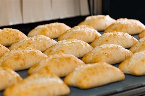 Maintaining Artisan Texture While Automating Baking Business