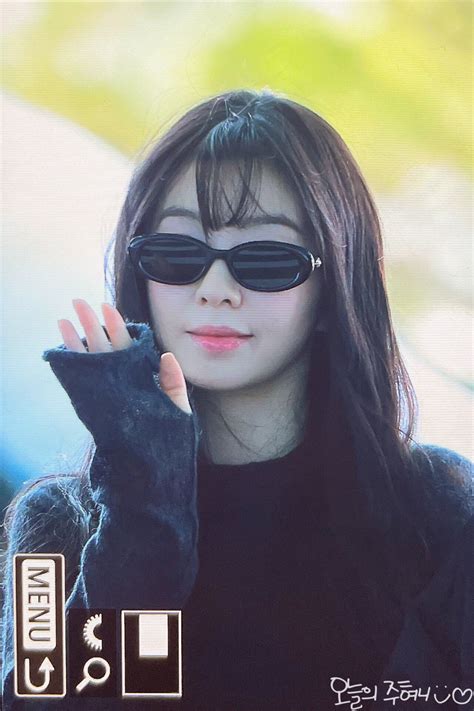 같은 비행기 탔나보네 연예인잡담 에펨코리아