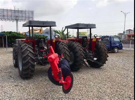 Mini Compact Common Used Kubota Tractors M704kkubota Tractor 4wheel