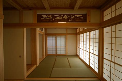 既存古屋住宅の造作欄間建具化粧梁を再生継続して建替え家族の歴史をつなぐ 建築家31会