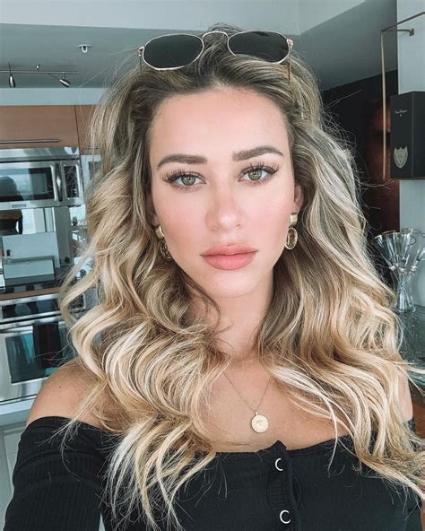 Cindy Prado Inside The Life Of The Instagram Model