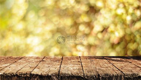 自然背景模糊的空木桌高清图片下载 正版图片507458040 摄图网
