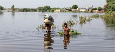 Floods Kill At Least 1700 And Displace Over Fifteen Million People In