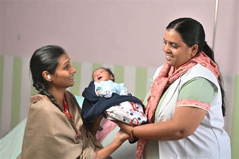 About Us Amrapali Maternity