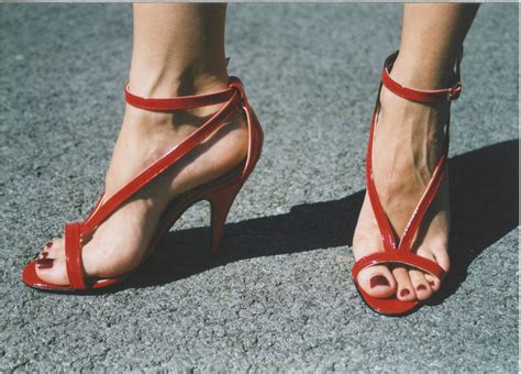 Wallpaper Highheels 1024x736 1024978 Hd Wallpapers Wallhere