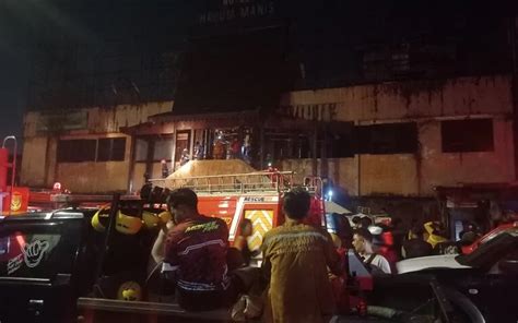 Api Berkobar Di Hotel Harum Manis Banjarmasin LenteraKalimantan
