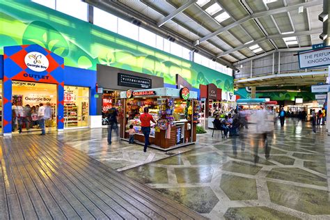 CONOCER MÉXICO POCO A POCO Un centro comercial Outlet en Lerma Toluca