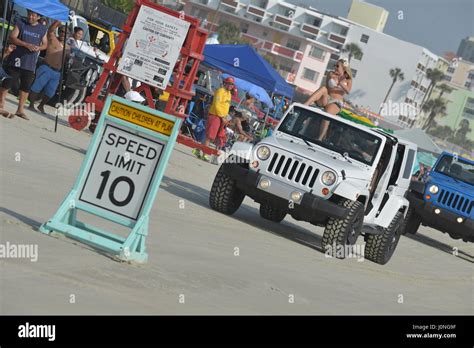 Jeep Week At Daytona Beach Thousands Of Jeeps On The Beach And On The