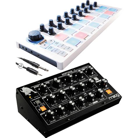Moog Minitaur Analog Bass Synthesizer With Arturia Beatstep Kit
