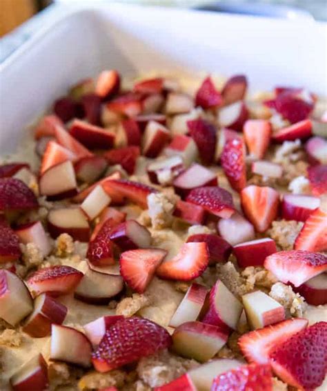 Strawberry Rhubarb Kuchen Good Dinner Mom