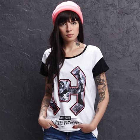 Футболка Cropp Town OP645-00X - «Моя самая любимая футболка» | отзывы