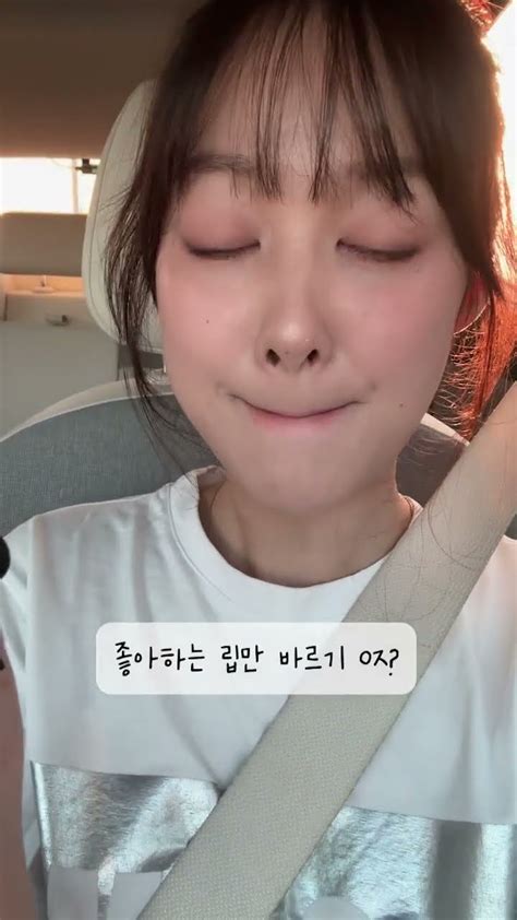 난 캐리어만 18키로 나오는 보부상인데 보부상들 손 🏻안 챙기면 뭔가 찝찝하다고~ 결국 집을 챙기는 나메이크업 뷰티