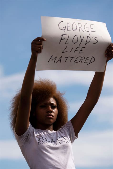 Black Lives Matter Qué es lo que hemos aprendido un año después Vogue España