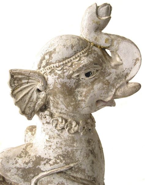 18th Century Indian Pair Of Sandstone Statues Zentner Collection