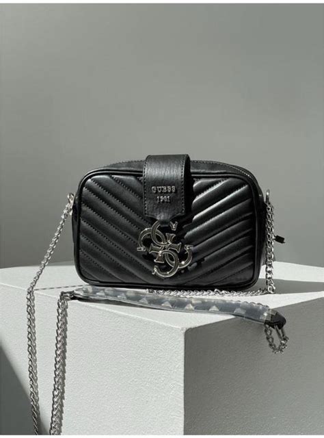 Guess Penelope Black сумочка — цена 1150 грн в каталоге Кросс боди Купить аксессуары по