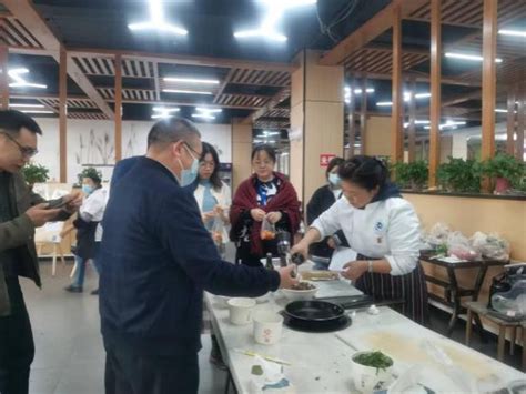 贵州轻工职业技术学院第五届技以载道匠心圆梦技能素养文化活动月之第五届教职工厨艺大赛暨2022 年家的味道主题摄影比赛成功开展 工会