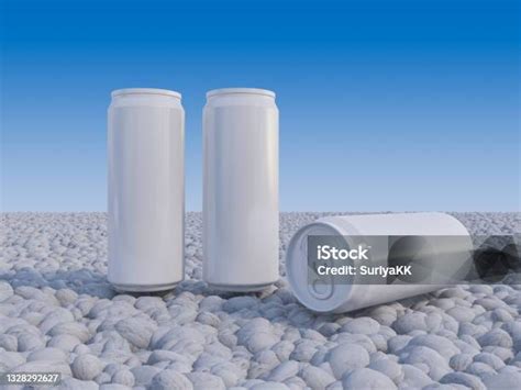 흰색과 은 캔의 3d 렌더링의 모형 사진 0명에 대한 스톡 사진 및 기타 이미지 0명 강철 공란 Istock