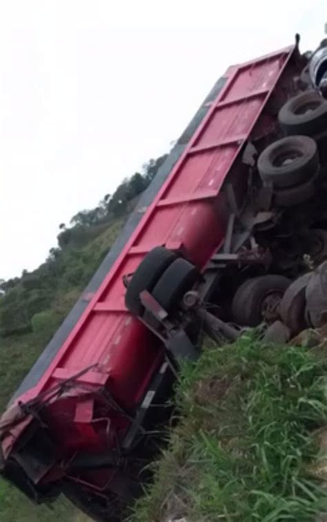 Grave Acidente Deixa Seis Mortos E Dez Feridos Em Minas Gerais
