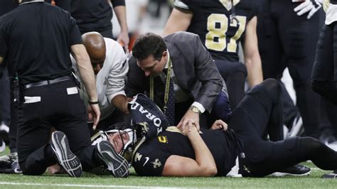 Derek Carr Booed And Then Injured Again In Saints Latest Setback