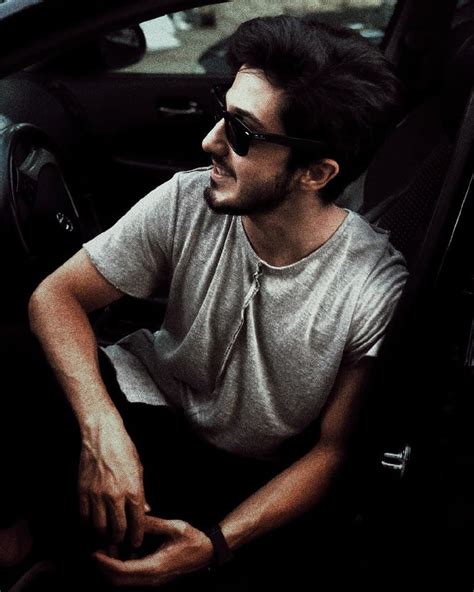 بیوگرافی علی افشار بازیگر نقش داوود در سریال گاندو 2 همسرش عکس های شخصی