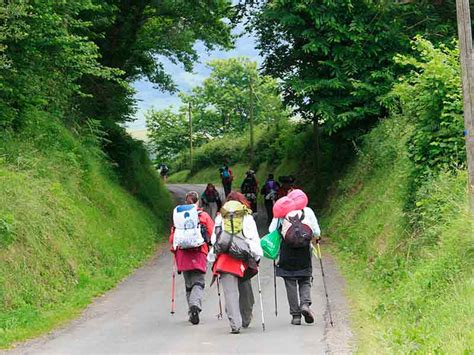 Qué llevar en la mochila para el camino de Santiago Consejos