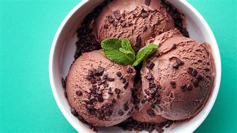 Gelato Al Cioccolato Ricetta Facile Senza Gelatiera La Cucina Italiana
