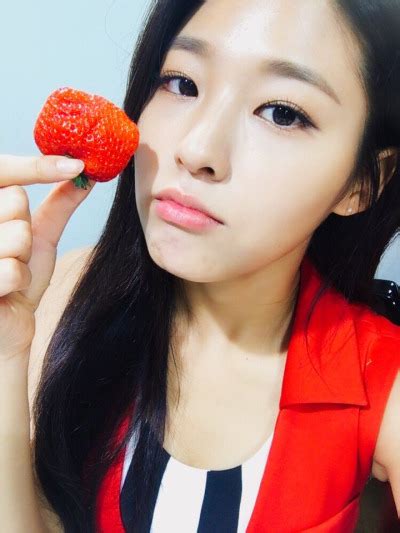 Seolhyun Aoa Selcas Tumbex