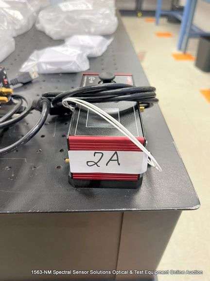 THOR LABS KINESIS PIEZO MOTOR CONTROLLER Bentley Associates LLC